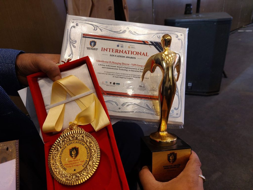 About Us – VAPS Group